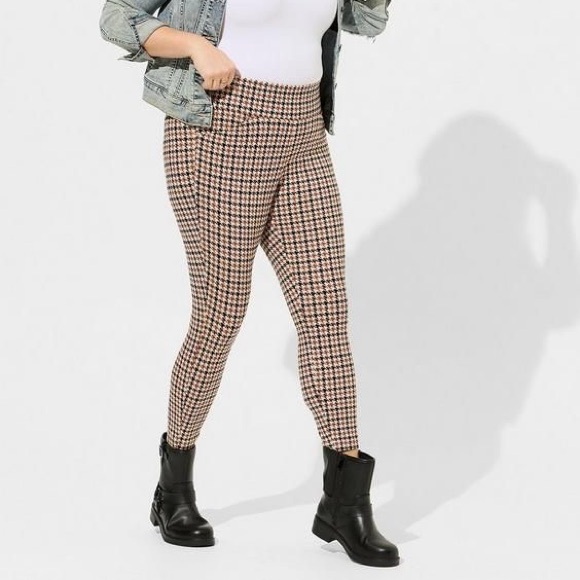torrid | Pants & Jumpsuits | Torrid Studio Houndstooth Pants In Black ...